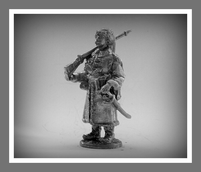 Toy Soldiers Action Figurines Ukrainian Cossack 17 Century 54 Mm ...