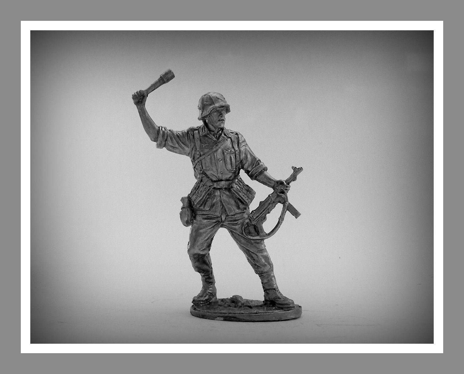 Toy Soldiers Action Figurines German Soldier WW2 World War II 54 Mm ...