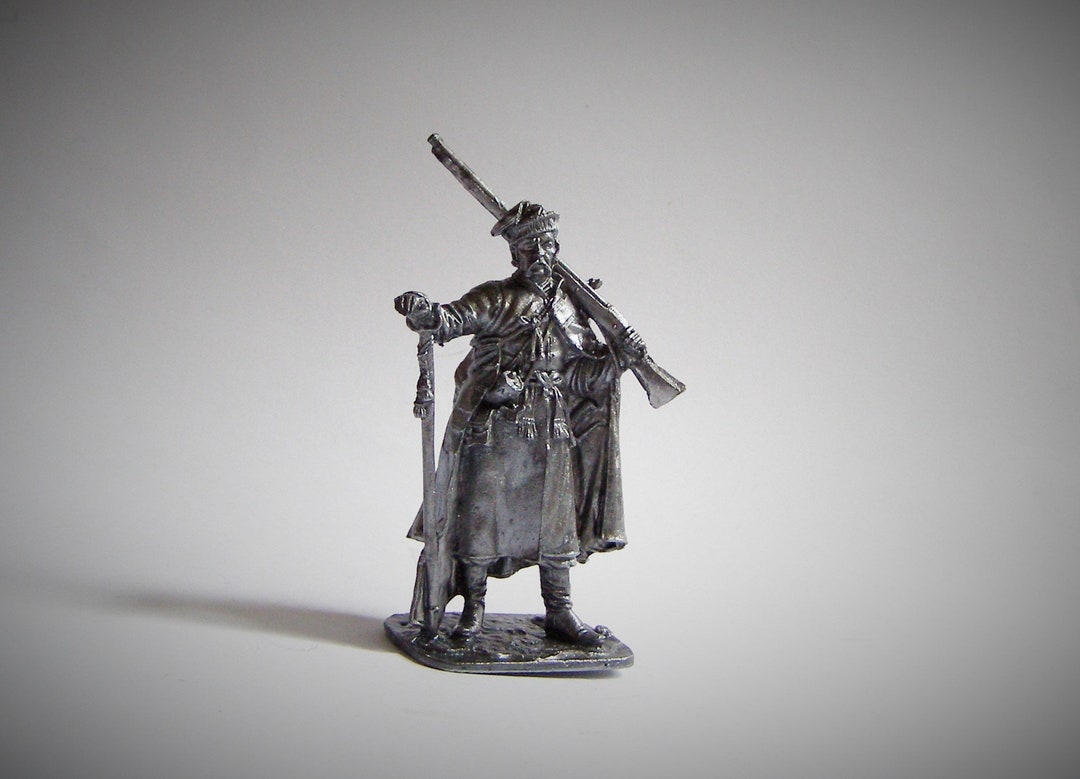 Toy Soldiers Action Figurines Ukrainian Cossack 17 Century 54 Mm ...