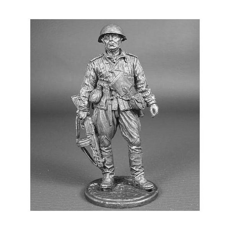 Miniature Figurines Senior Infantry Sergeant Red Army World War II 54 ...