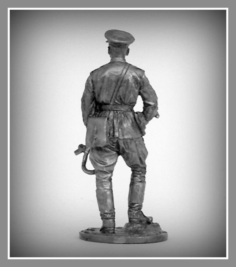 Toy Soldiers Action Figurines Soviet Officer World War II WW2 54 Mm ...