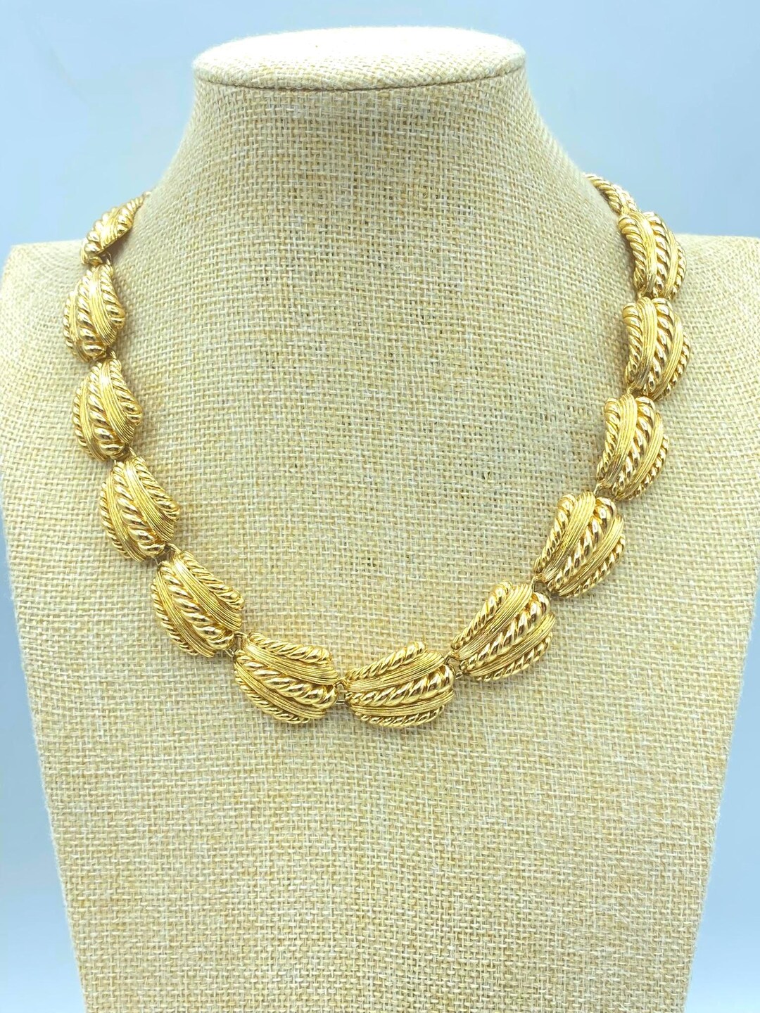 Vintage Gold Tone Chunky Link Necklace: 80s Fan Design - Etsy