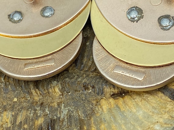 Vintage Monet Graduated Disk Clip On Earrings In Gold… - Gem