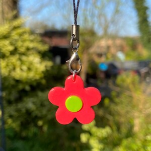 Retro Flower Funky Keychain, Handmade Clay Daisy Funky 60, 70, 90s ...