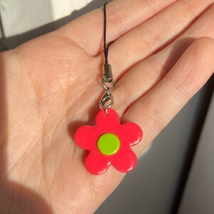 Retro Flower Funky Keychain, Handmade Clay Daisy Funky 60, 70, 90s ...