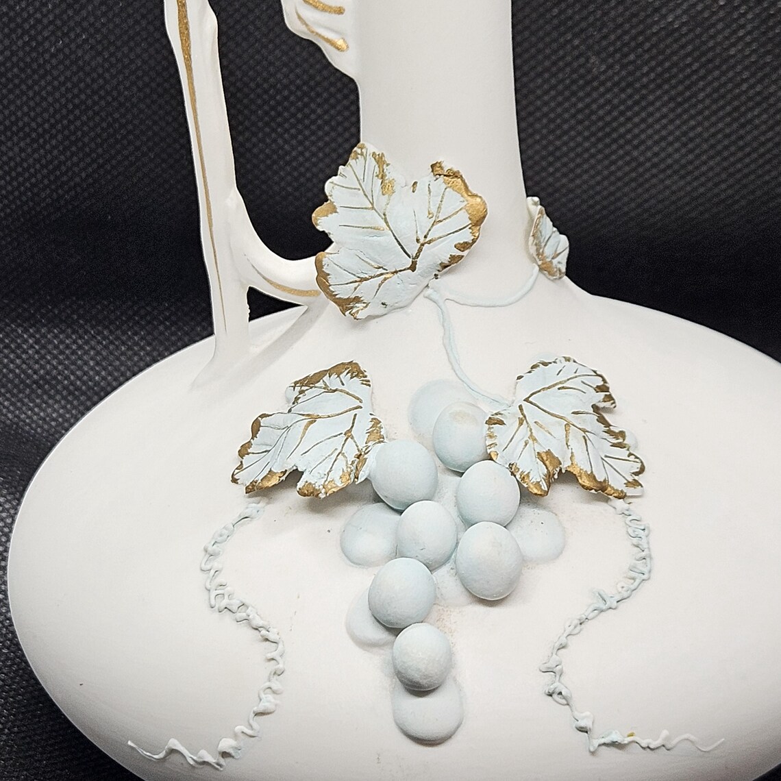 Lefton Bisque MC Blue Grapes Urn Bud Vase, #2187 - Etsy