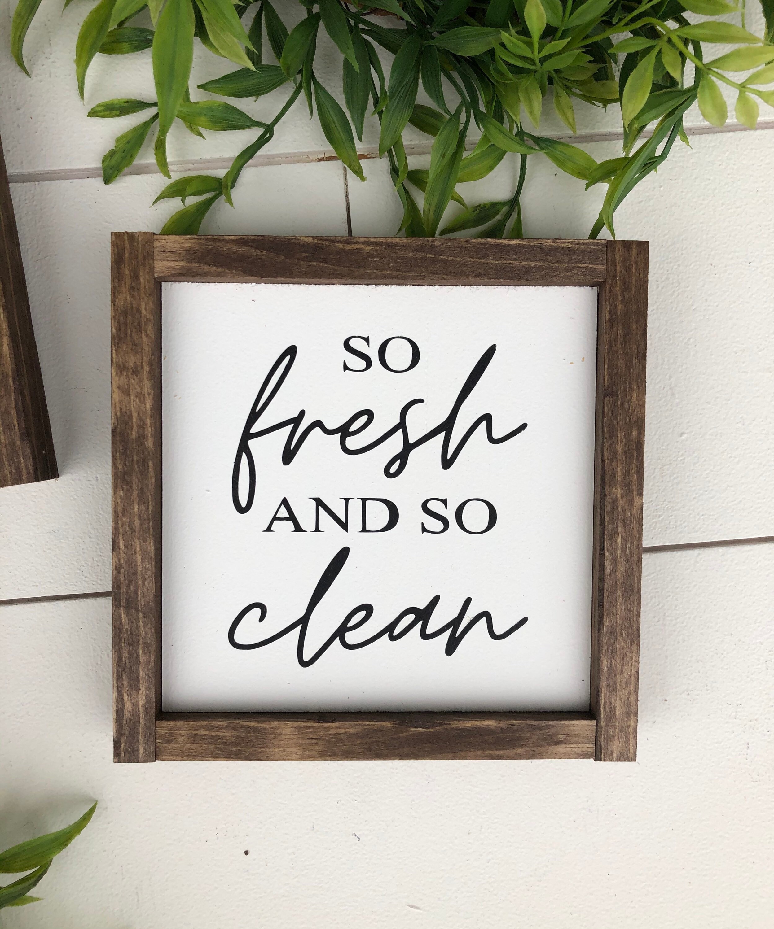 So Fresh and so Clean Sign / Bathroom Sign / Bathroom Decor / - Etsy
