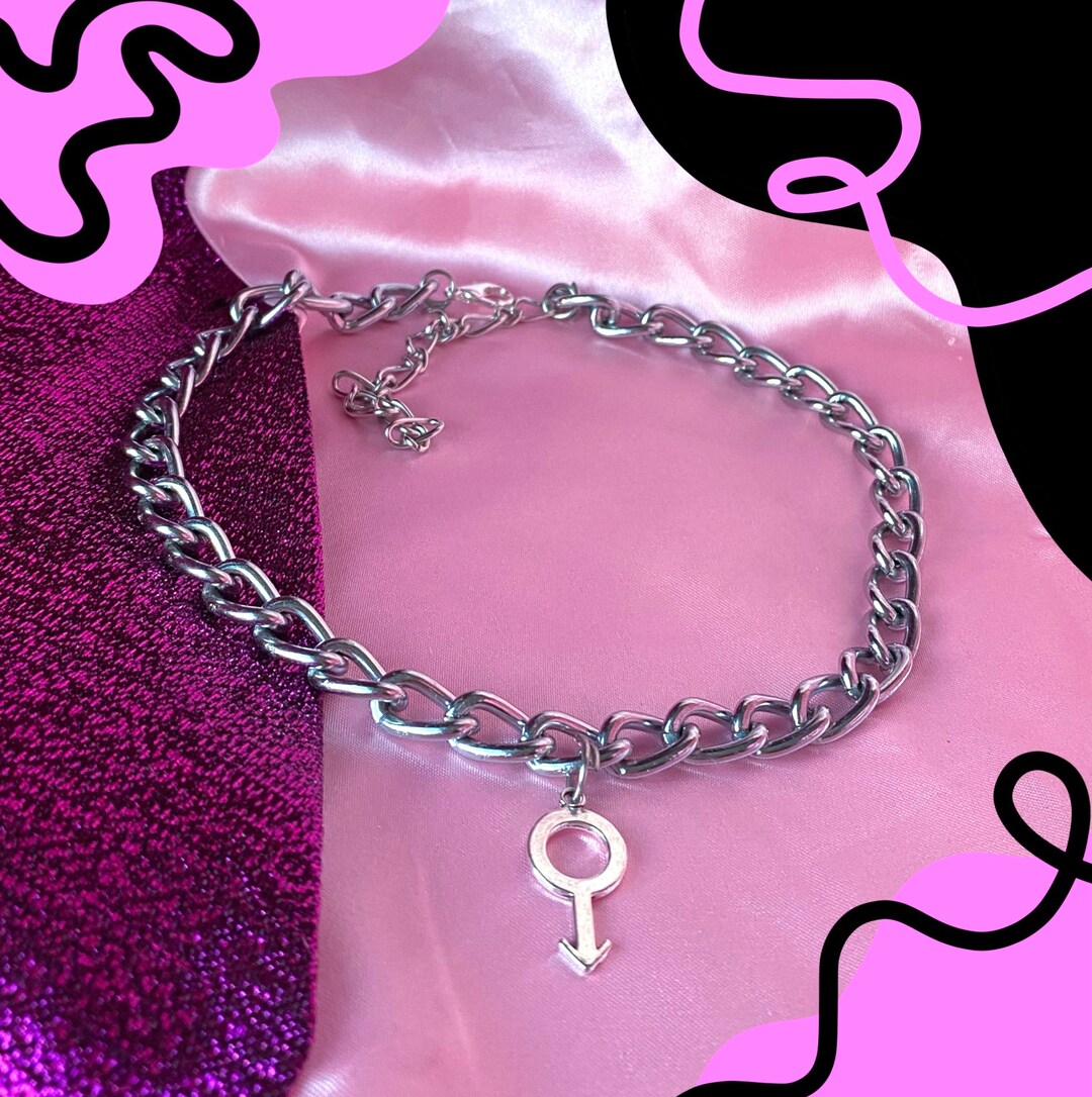 Mars Symbol Chunky Chain Necklace: LGBTQ Pride Jewelry - Etsy