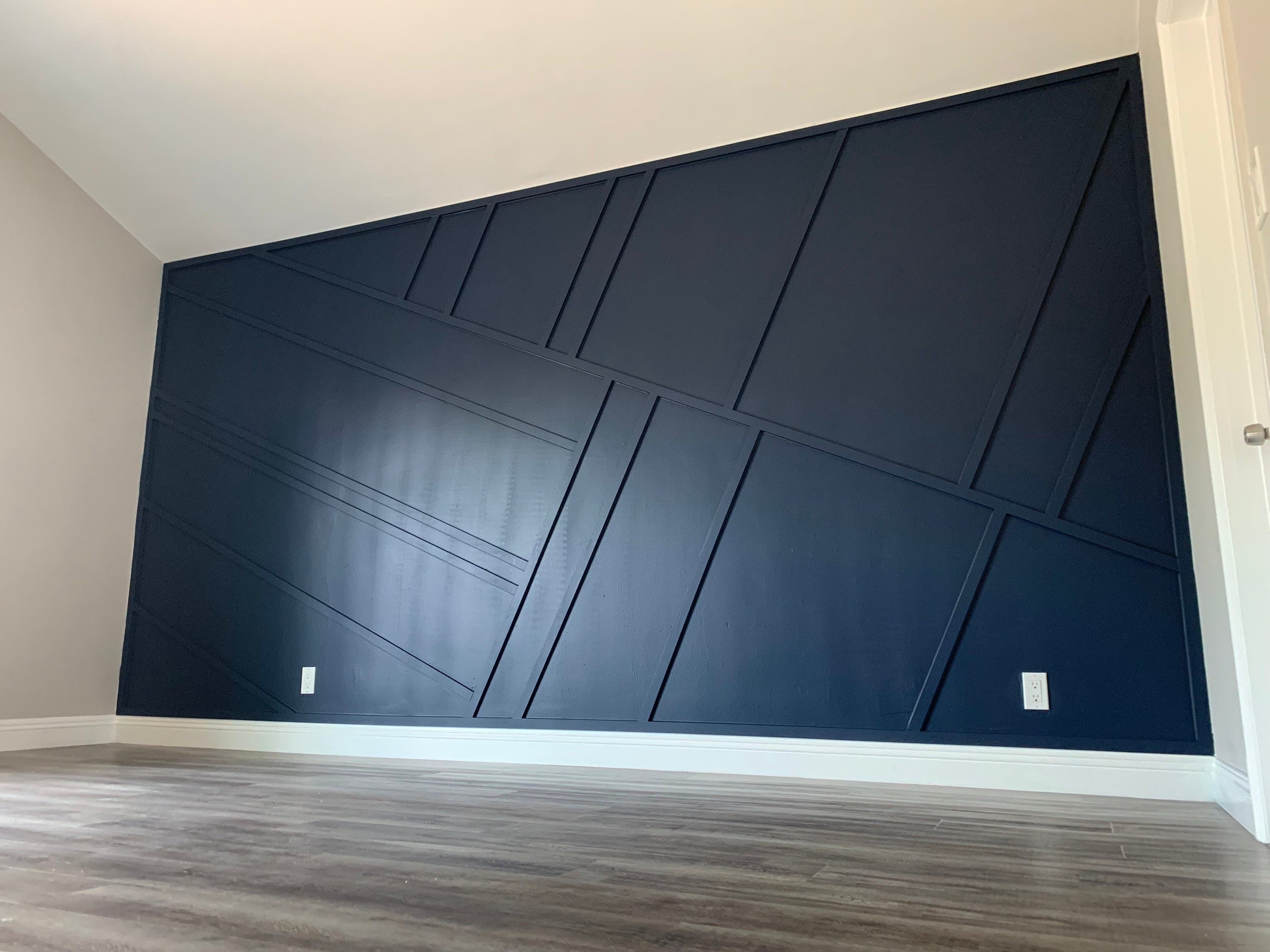CUSTOM FEATURE WALL - Accent Wall - Etsy