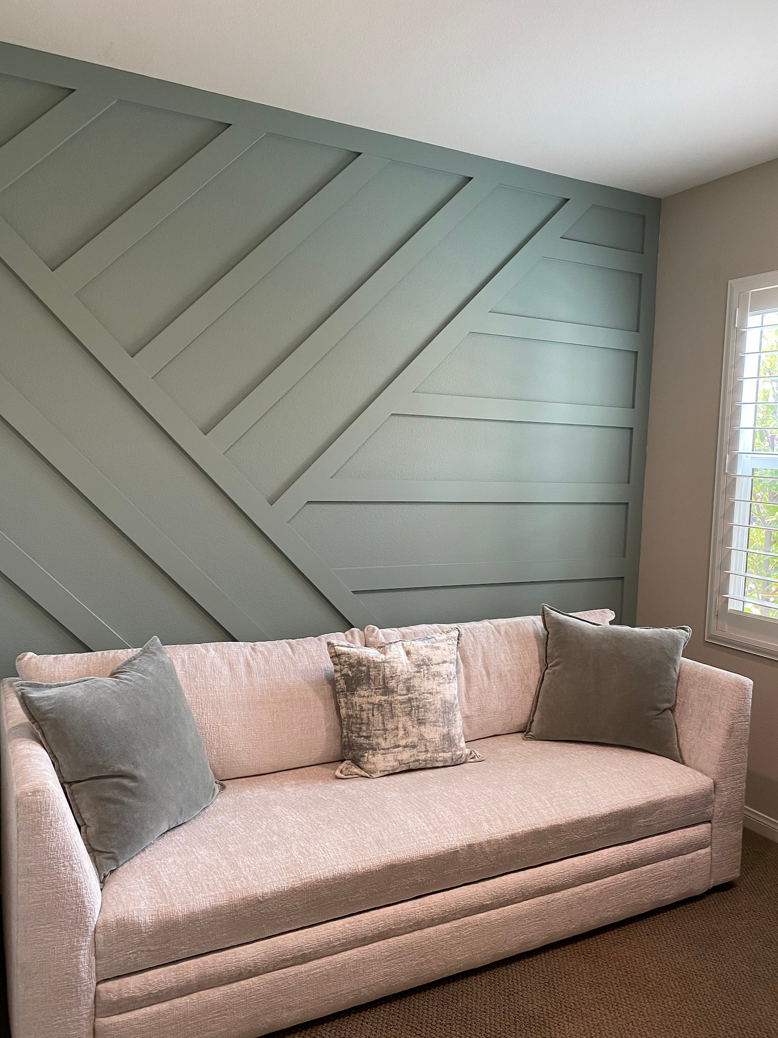 CUSTOM FEATURE WALL - Accent Wall - Etsy
