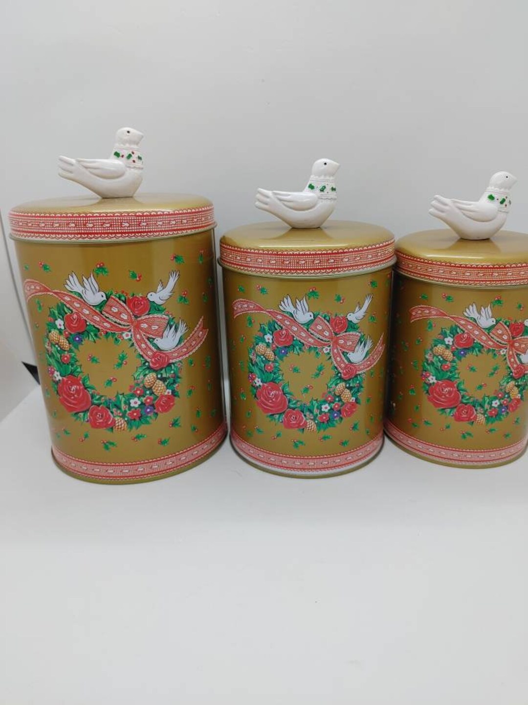 Vintage Hallmark Christmas Canister Set of 3 Canisters With Lids. Doves ...