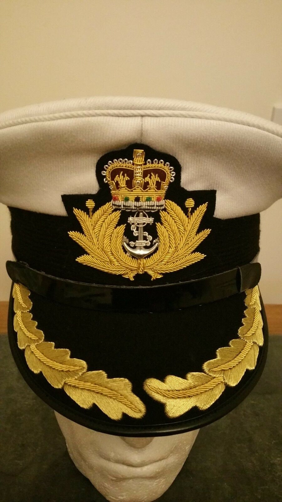 British Royal Navy Captain / Commander Officers Peaked Cap / Hat James ...