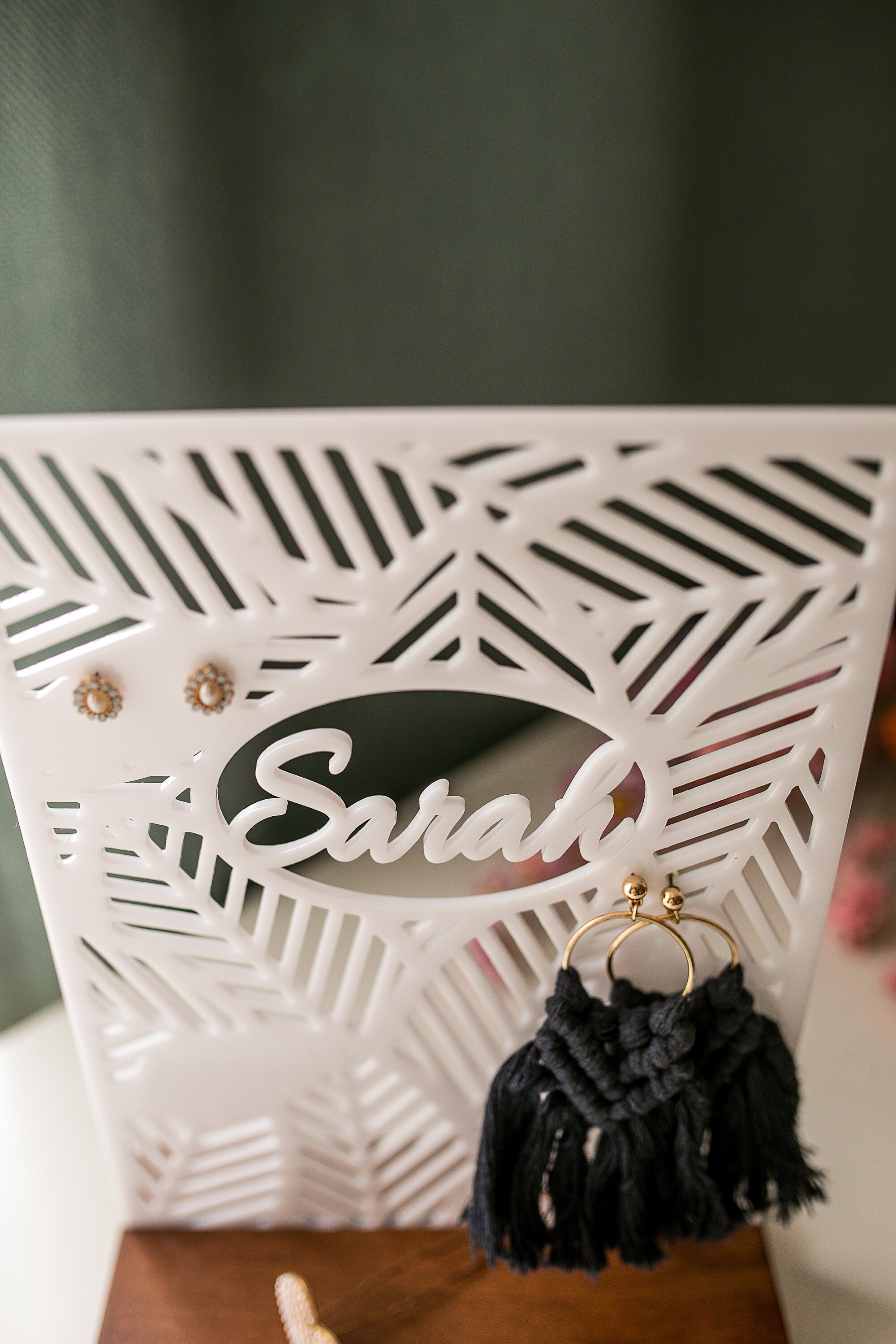 Ohrringhalter aus Holz Jubiläumsgeschenk Schmuck - Etsy.de
