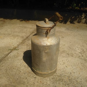 Vintage Milk Container, Food Carrier, Aluminum Milk Canister, Farmhouse ...