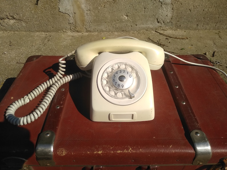 Old Phone, Vintage Rotary Telephone, Retro Phone, Home Decor - Etsy