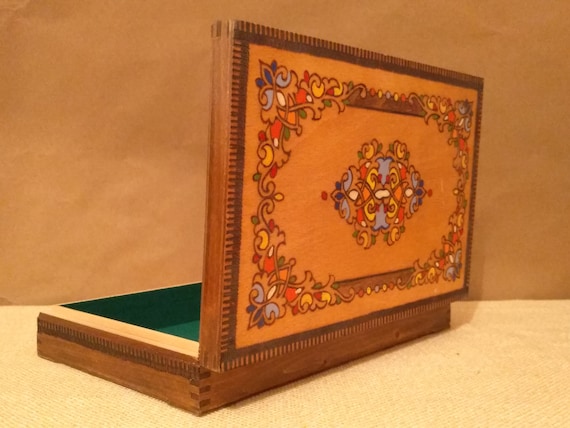 Vintage wooden box, Vintage Pyrography box, Memory … - Gem