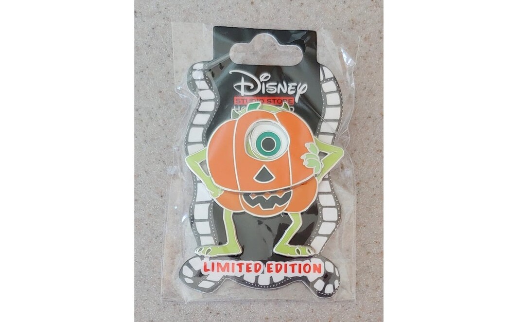 Disney Pin - DSSH - Mike Wazowski - Monsters Inc - Halloween Jack O ... Disney Pin - DSSH - Mike Wazowski - Monsters Inc - Halloween Jack O ...