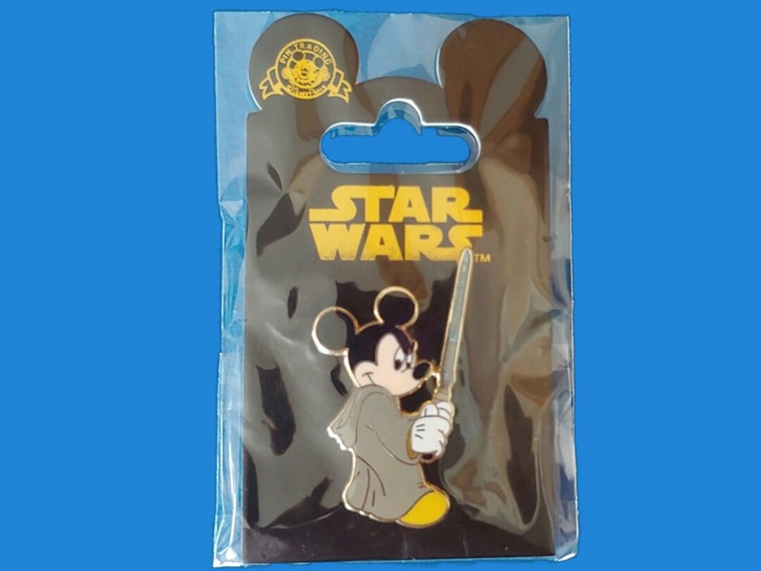 Disney Pin - Star Wars - Mickey Mouse as Jedi Luke Skywalker With ...