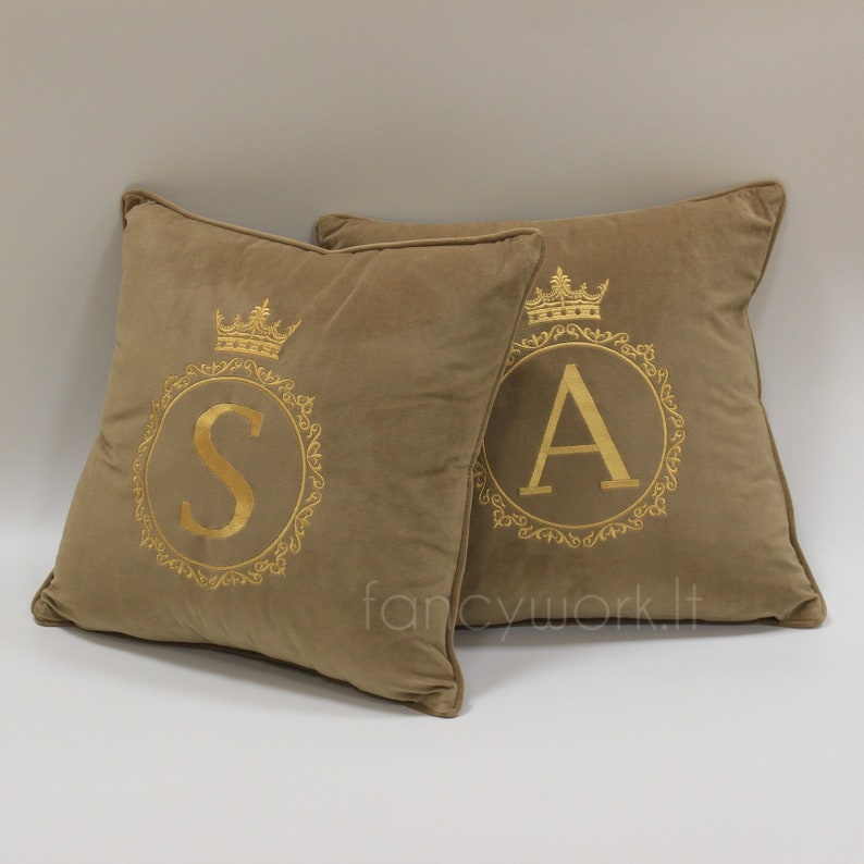 Initial Cushion / Personalised Cushion / Decorative Pillow / - Etsy