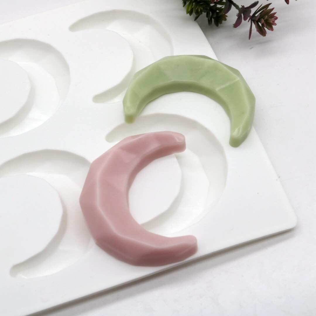Silicone New Moon Molds: Crescent Chocolate, Candy Cake Decoration Tool ...