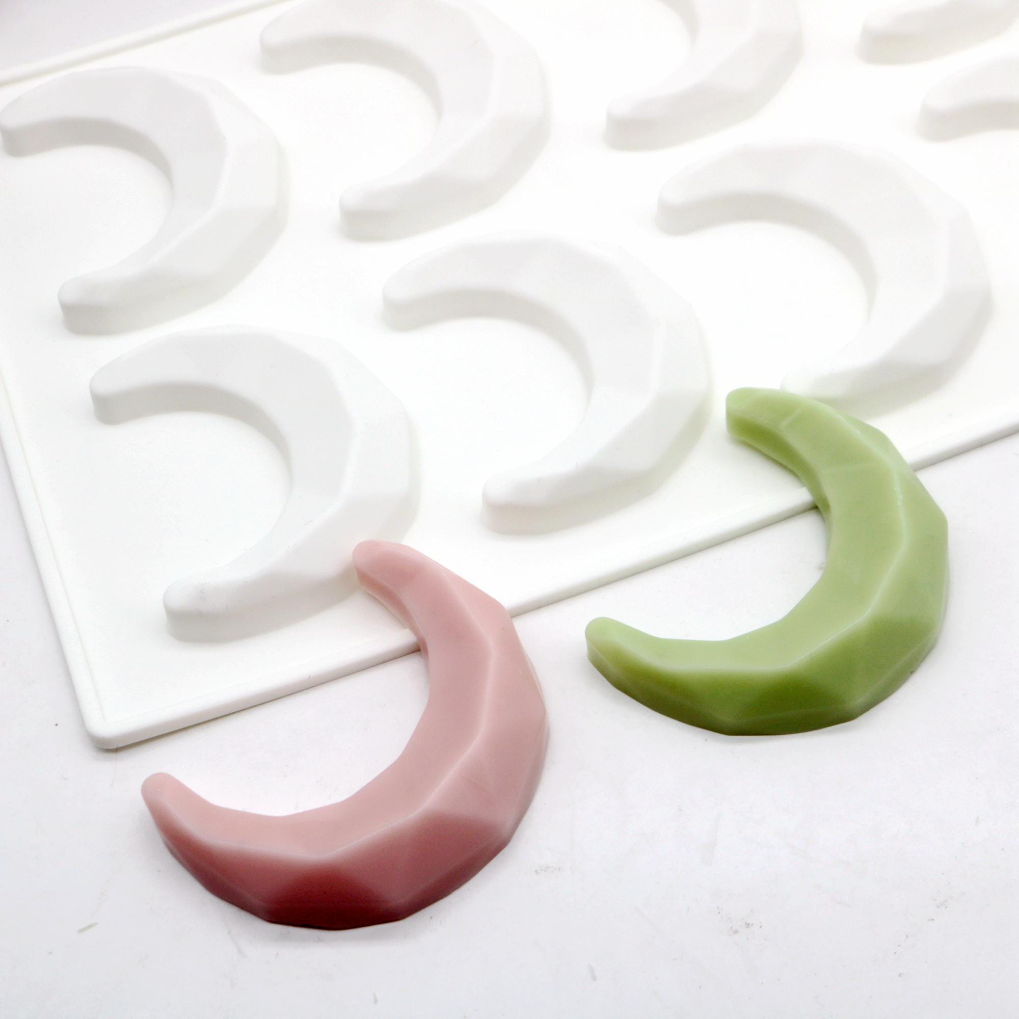 Silicone New Moon Molds: Crescent Chocolate, Candy Cake Decoration Tool ...
