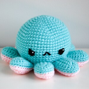 PATTERN: Crochet Reversible Octopus Pattern - Etsy