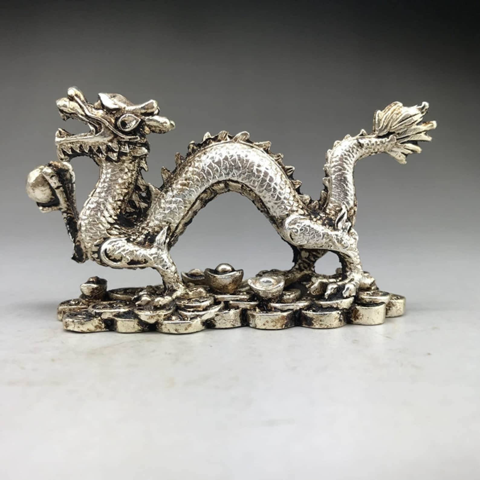 Chinese Antique Handmade Tibetan Silver Dragon Statue Decoration ...