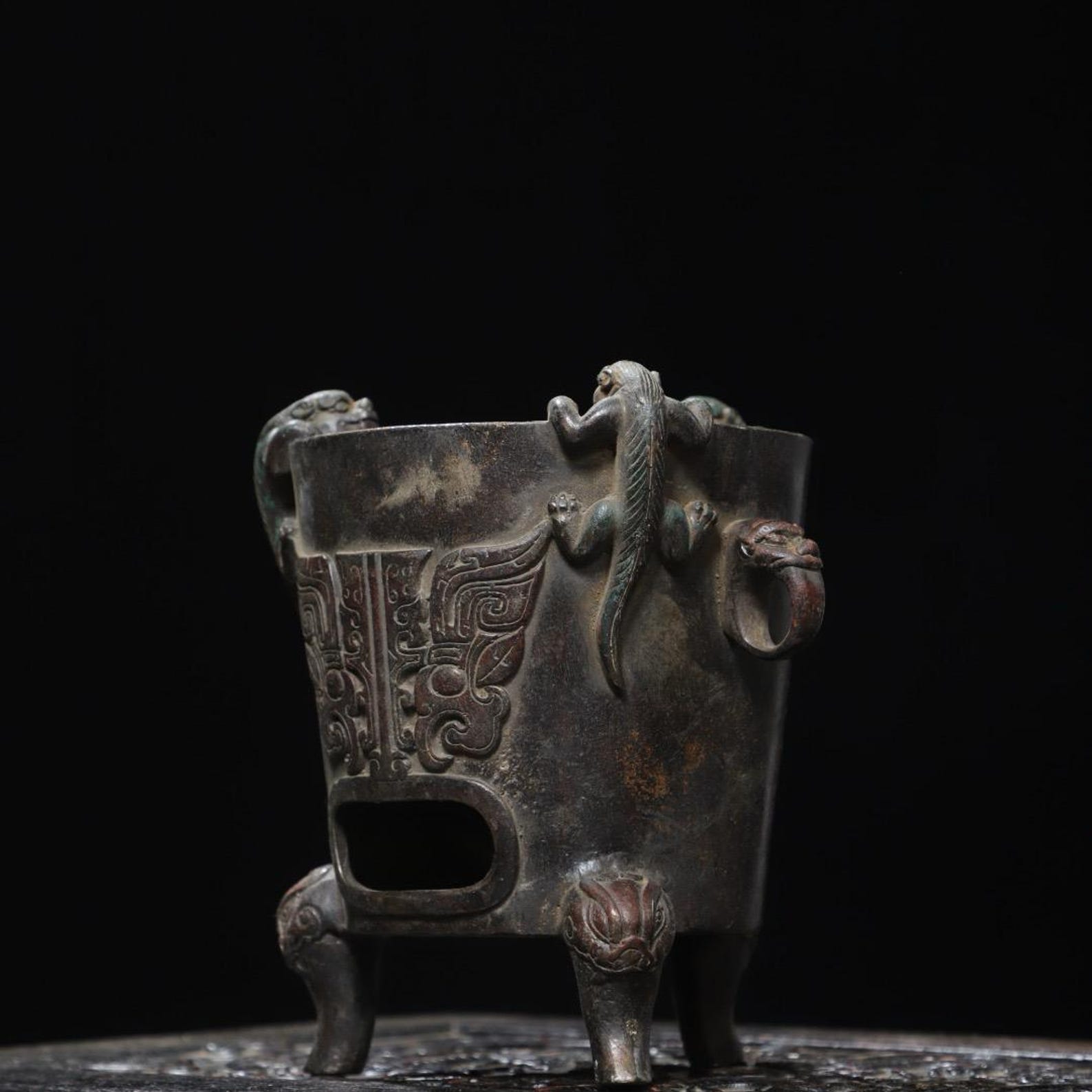 Exquisite and Rare Pure Copper Animal Face Carbon Stove Ornament ...