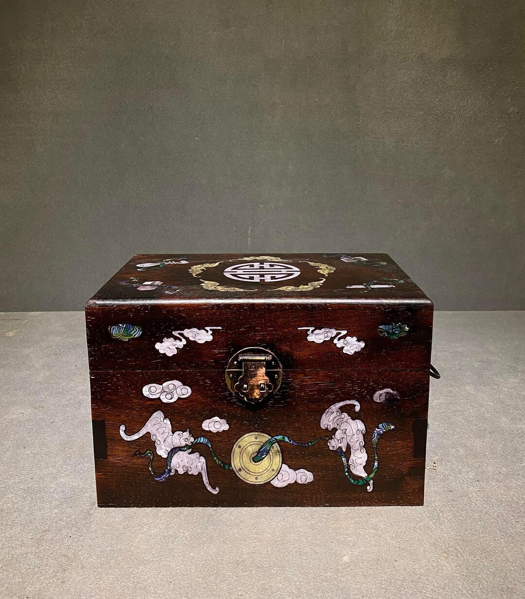 Chinese Antique Hand-carved Rosewood Inlaid With Shells, Five Blessings ...