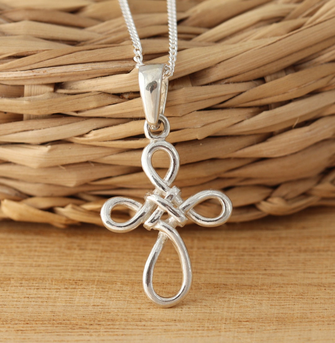 Solid 925 Sterling Silver Celtic Loop Cross Pendant Necklace Curb Chain ...