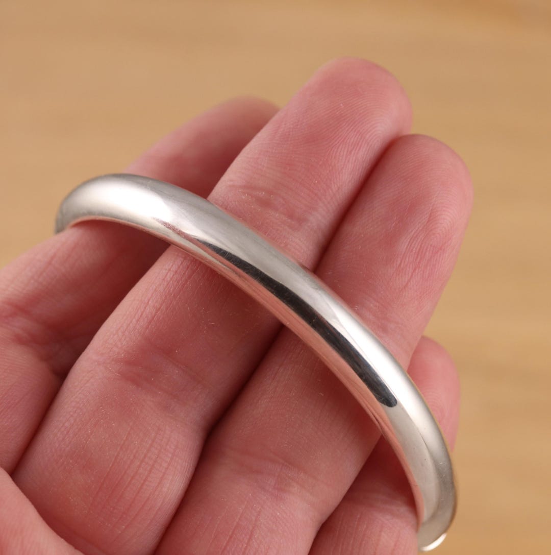 925 Sterling Silver Oval Bangle Bracelet 7mm Wide D-shape Hinged UK ...