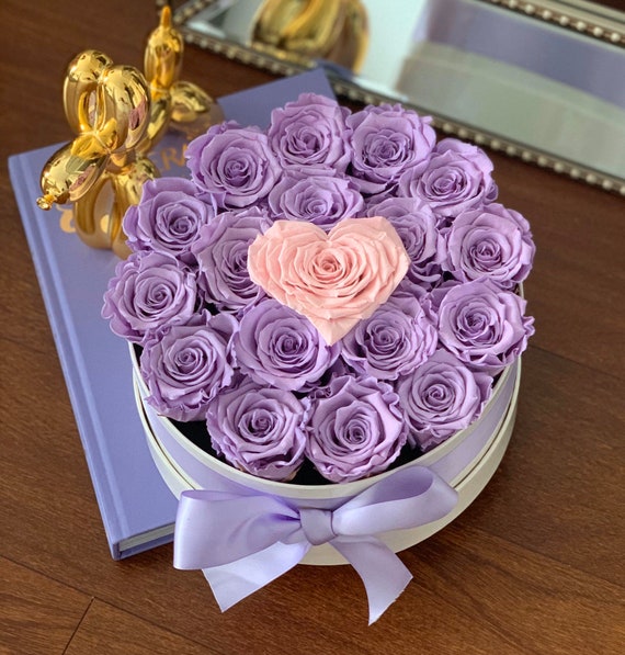 Heart and Roses Round Box - Etsy