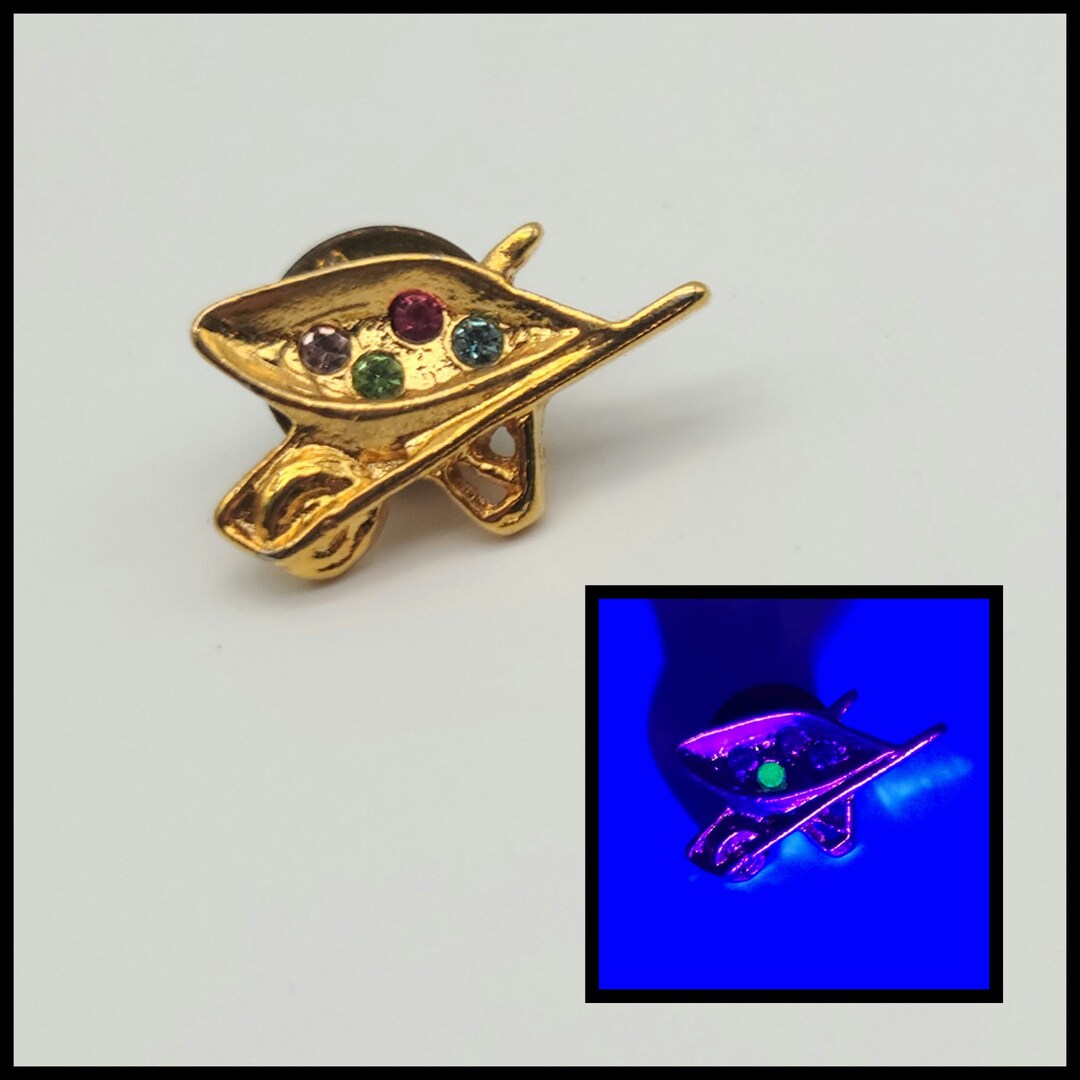 Gold Wheelbarrow Uranium Glass Pin, Vintage Gold Brooch, Uranium Glass ...