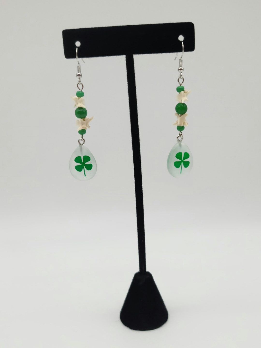Four Leaf Clover Snake Vertebrae Bone Earrings, Lucky Snake Bone ...
