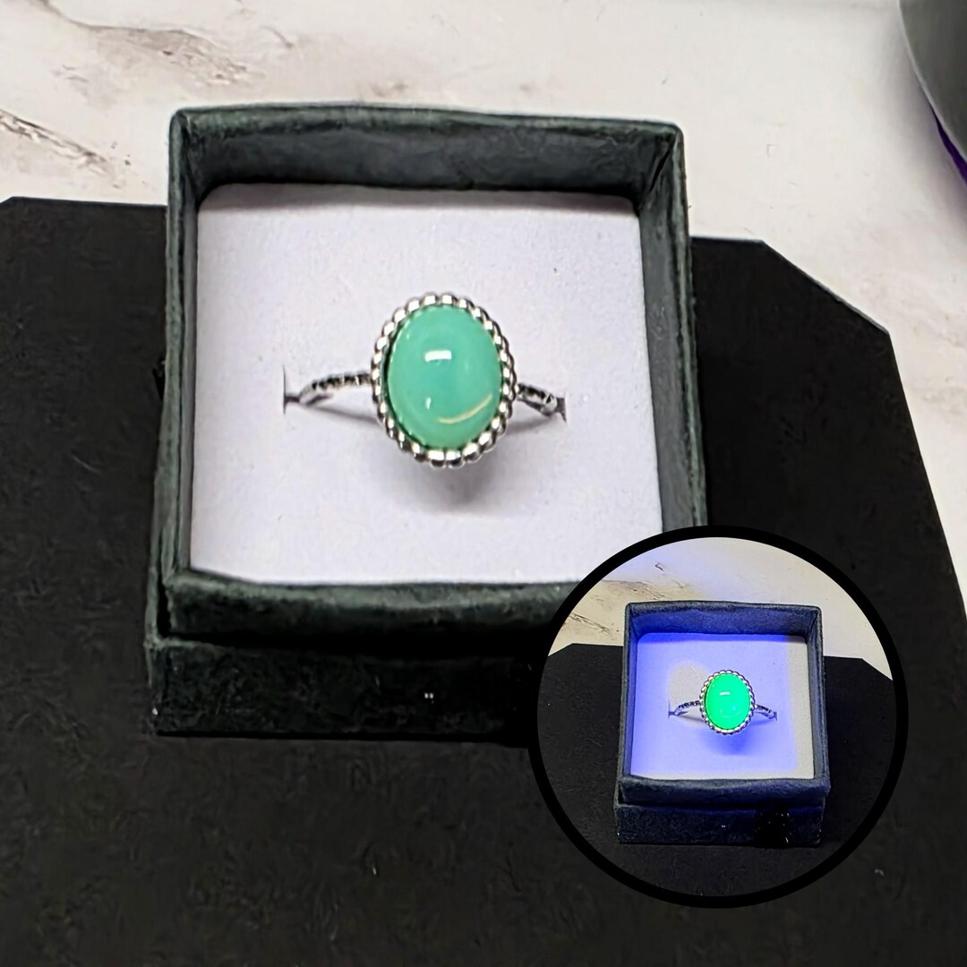 Green Uranium Glass Cabochon Ring, Radioactive Glass, Steampunk Jewelry ...