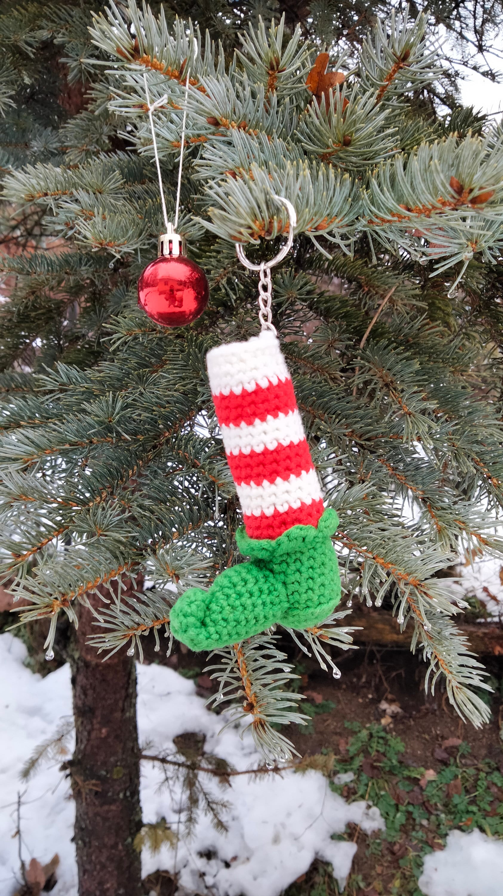 Elf Leg Keychain Crochet Pattern, Elf Leg Keychain Amigurumi Pattern ...