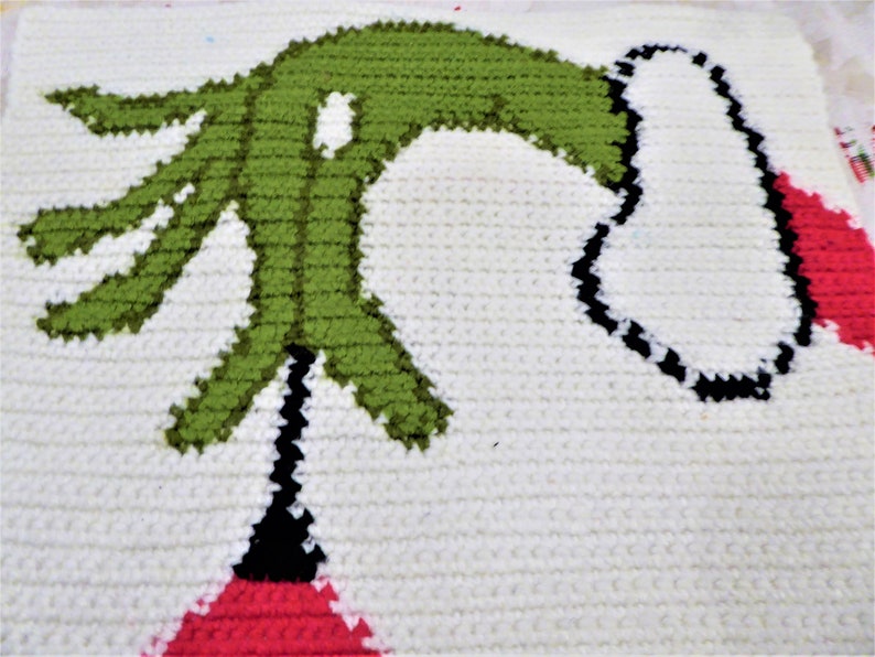 Grinch Hand Wallhanging Crochet Pattern - Etsy