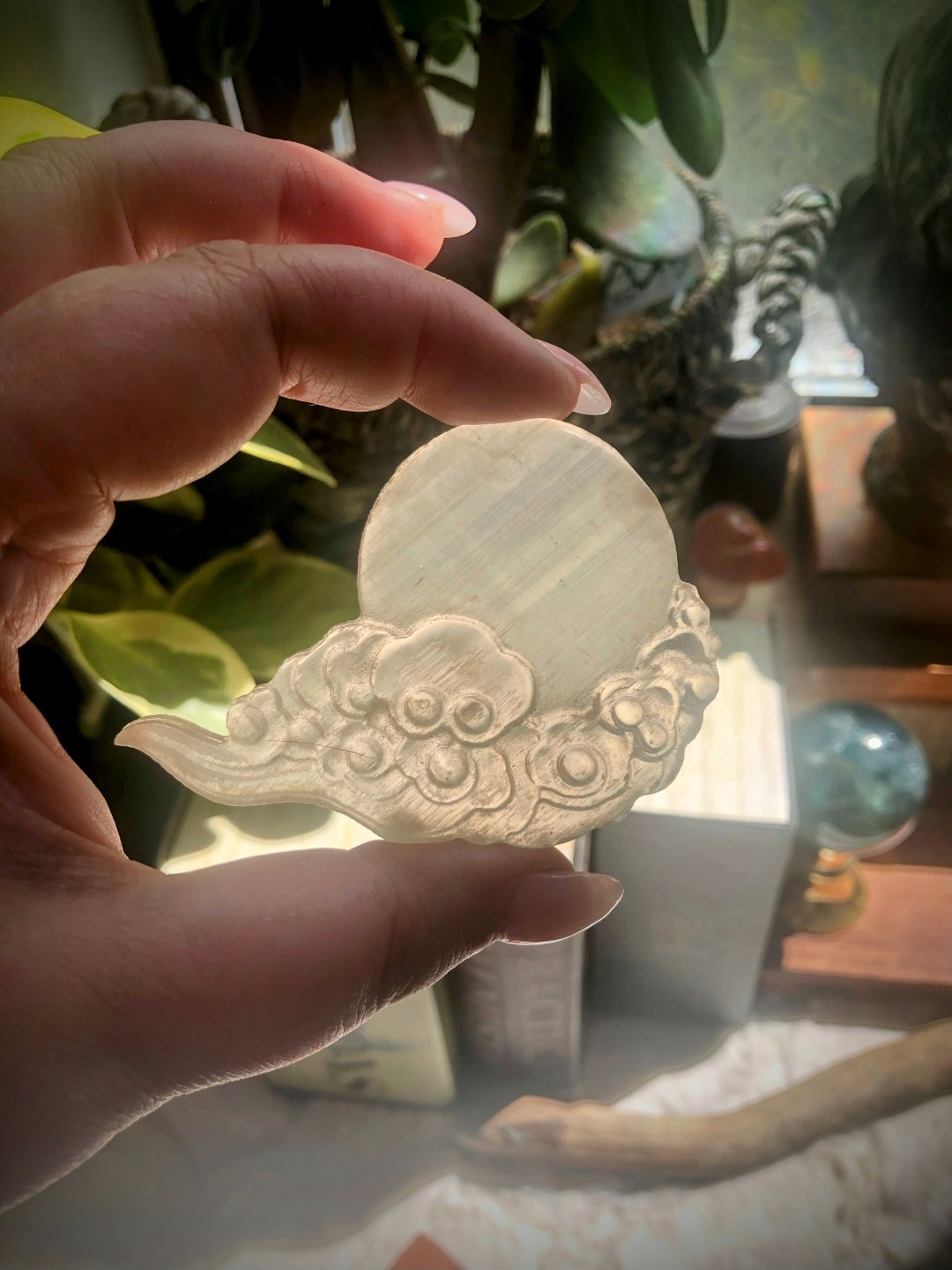 Natural Selenite Moon in Clouds Carving, Selenite Moon, Selenite Cloud ...