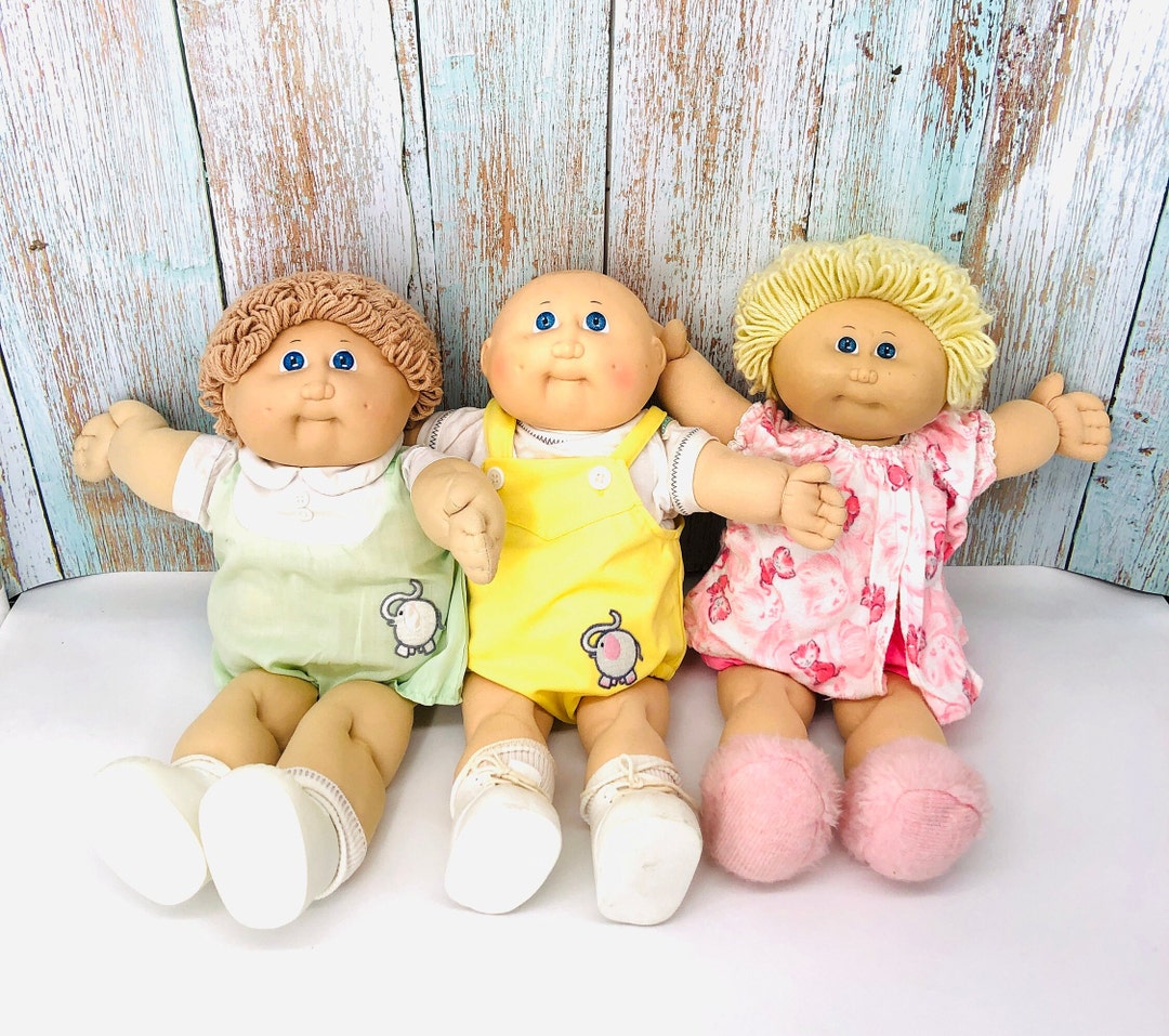 Two Left: Vintage Mid-1980's Cabbage Patch Kids, Original Clothing on ...