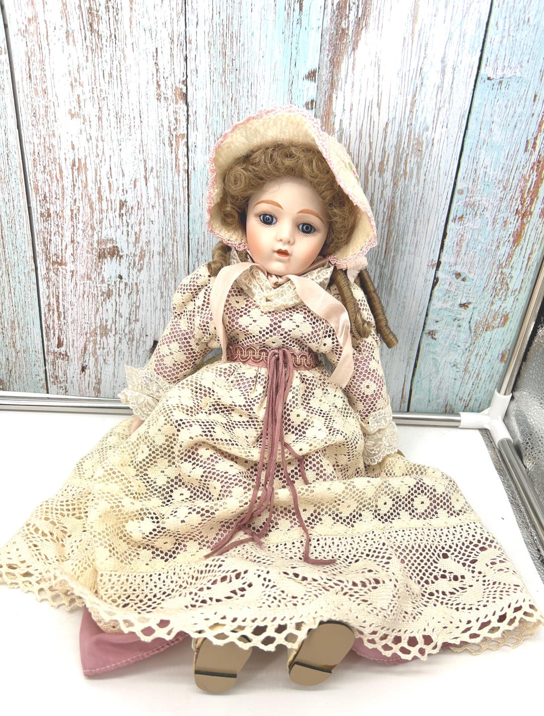 Vintage Applause Porcelain Musical Doll Victorian Girl Lace Dress ...