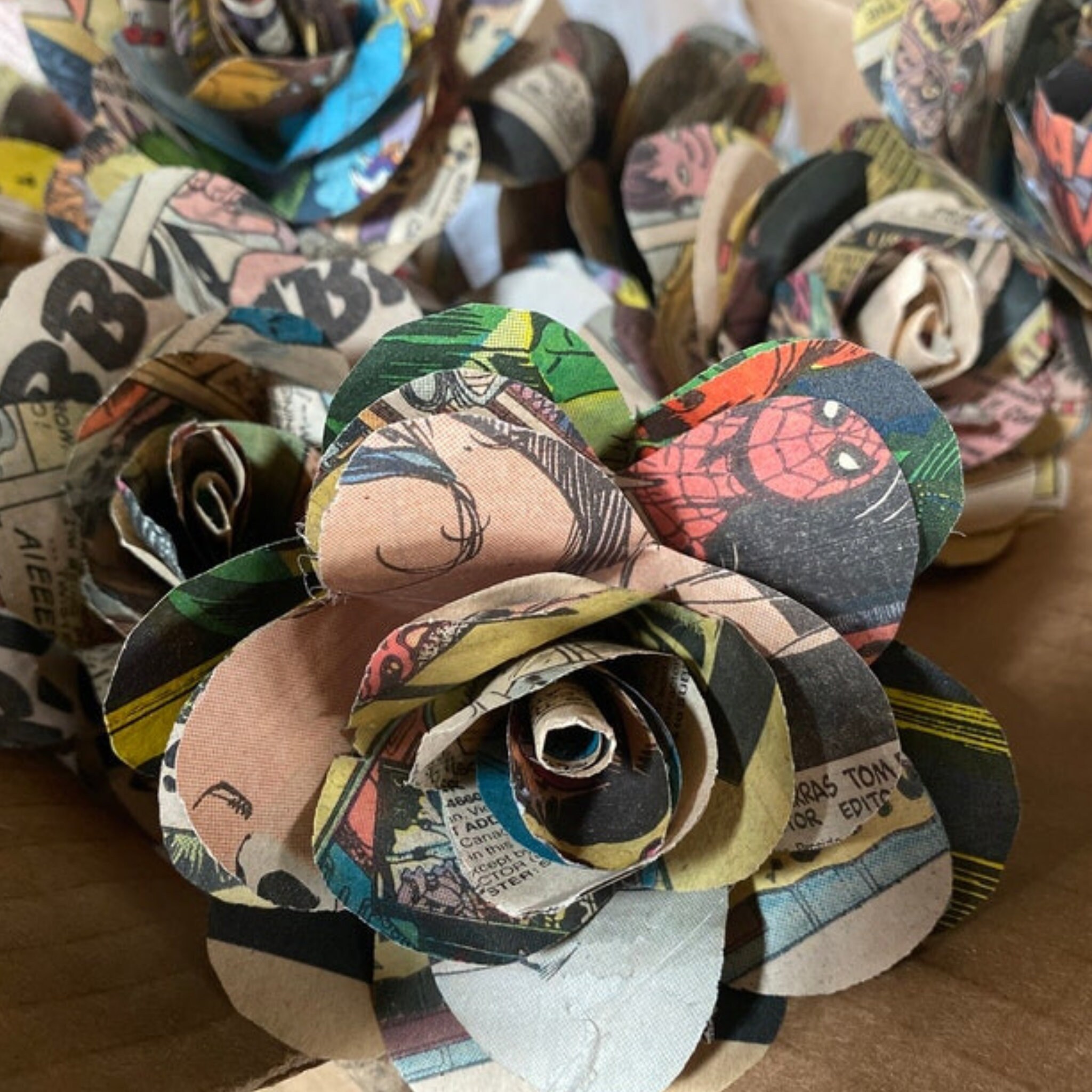 12 Comic Book Roses Choose Your Character Superhero - Etsy