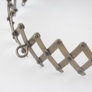 9.5cm Open Size Vintage Expandable Gate Purse Frame (with Loops) Sew on ...