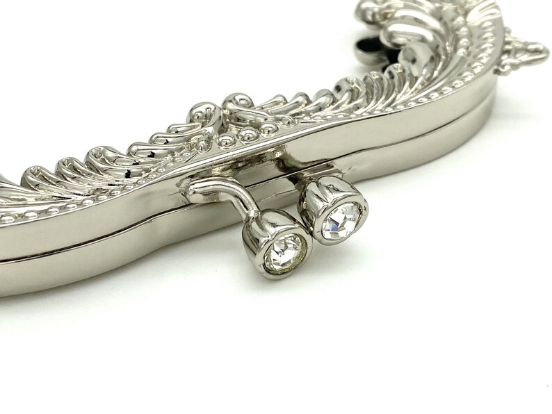 5 Inch 12.5cm Vintage Fancy Zinc Alloy Emboss Screw on Coin Bag Clutch ...