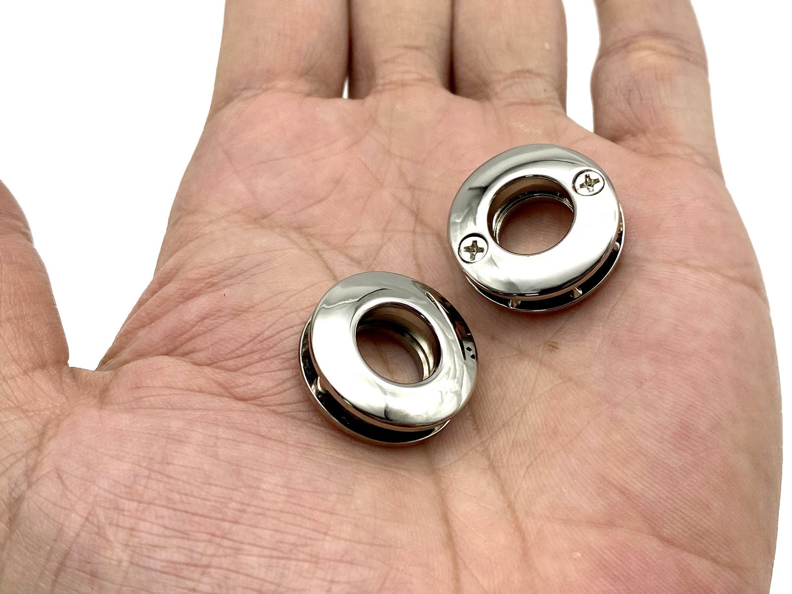 8 Sets of 3/8 Inch ( 1cm ) Alloy Screw in Eyelet Grommet for Leather ...