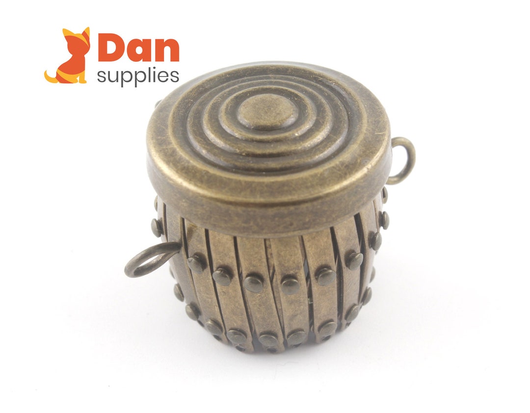 9.5cm Open Size Vintage Expandable Gate Purse Frame (with Loops) Sew on ...