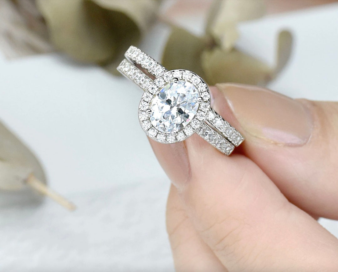 Oval Shaped Engagement Ring - Etsy