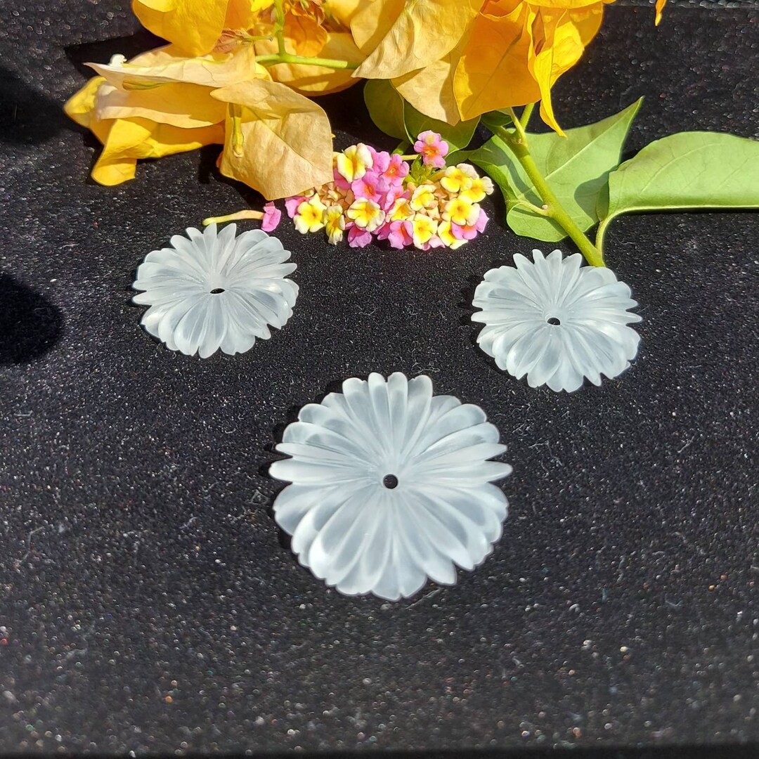 Handcrafted Rock Crystal Flower Set: Carved Jewelry Making Supplies - Etsy