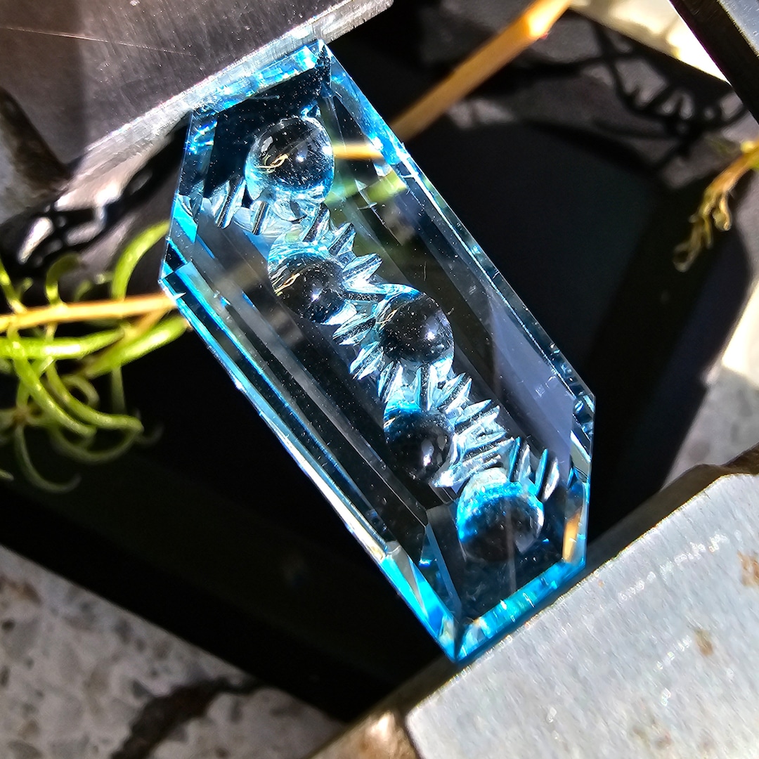 Memorable Handcarved Blue Topaz Fantasy Cut/ Blue Topaz Carving/ Blue ...