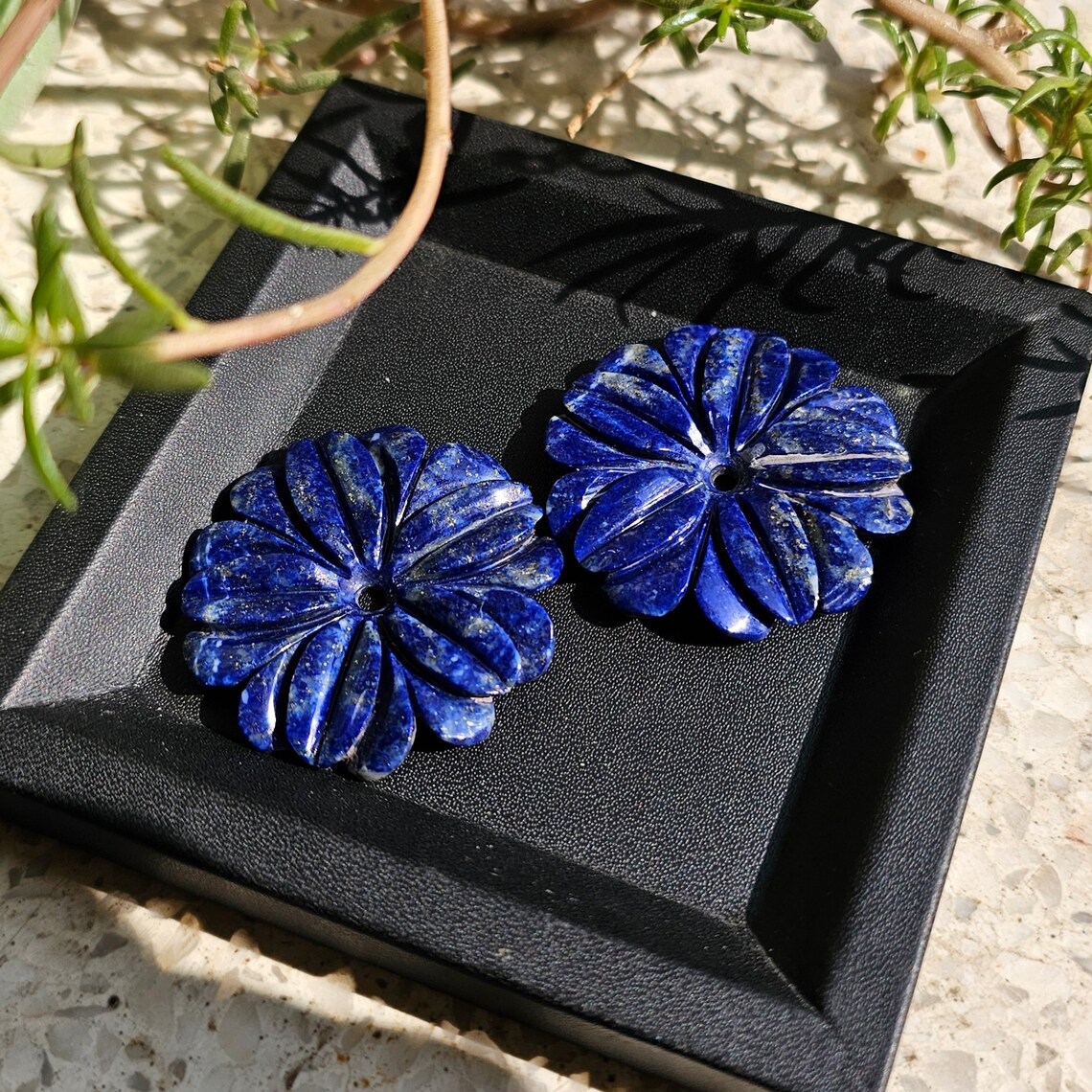 Handcarved Lapis Lazuli Flower Pair: Jewelry Making (32mm, 99.15 Carats ...