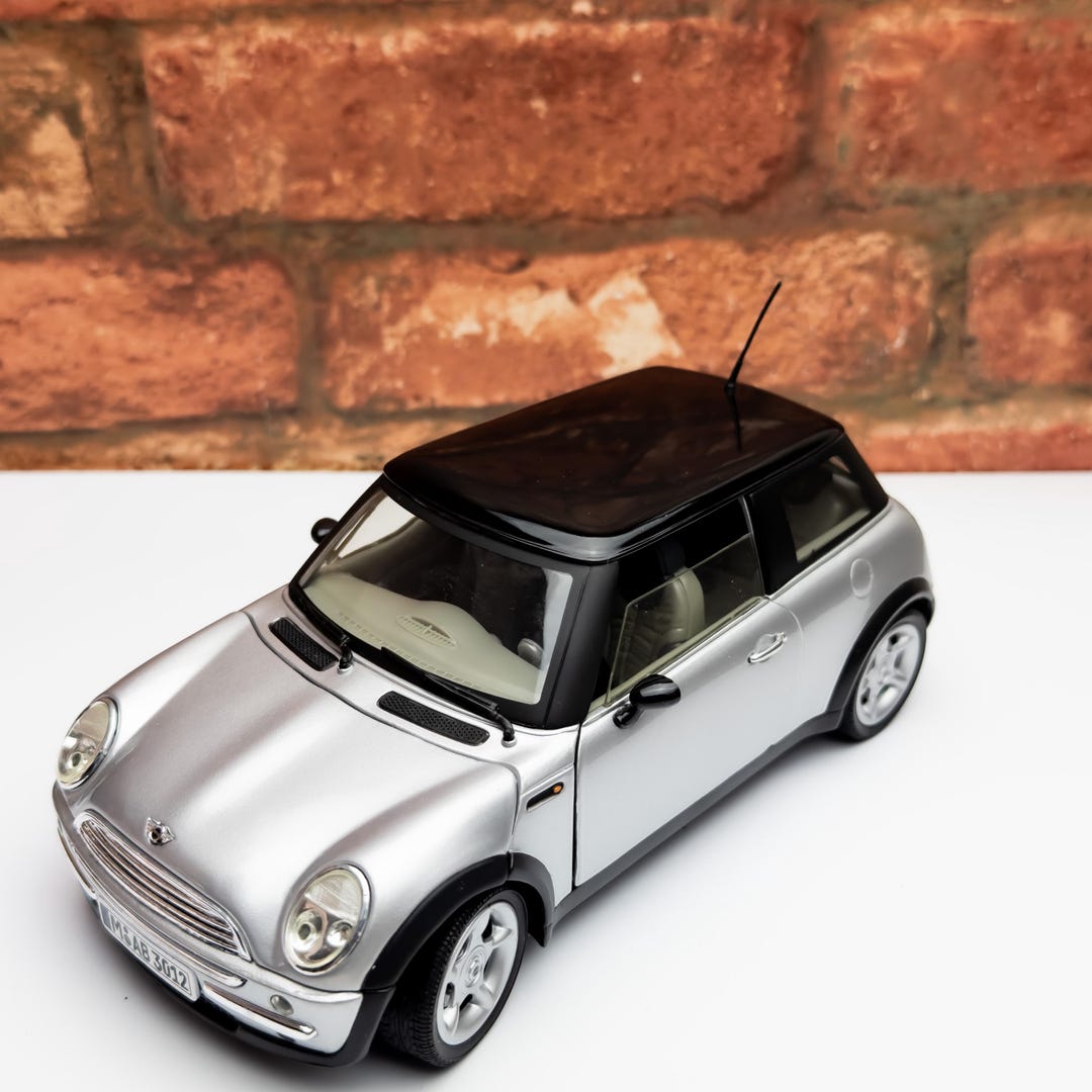 2001 Mini Cooper | Die Cast Model Car | Vintage Model Car | Mini Cooper ...